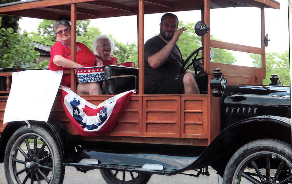 Candids from Bloomingdale’s July 4th | News, Sports, Jobs - The Herald Star